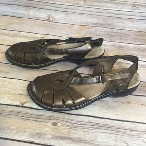 Clarks | Shoes | Clarks Sandals | Poshmark